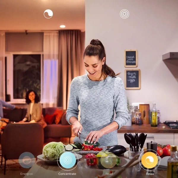LED Stmívatelná žárovka Philips Hue White And Color Ambiance GU10/4,3W/230V