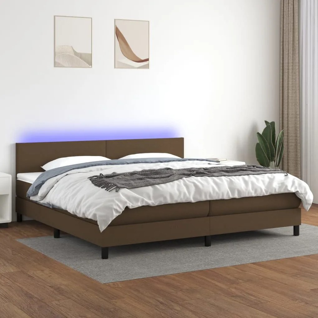 Box spring postel s matrací a LED tmavě hnědá 200x200 cm textil