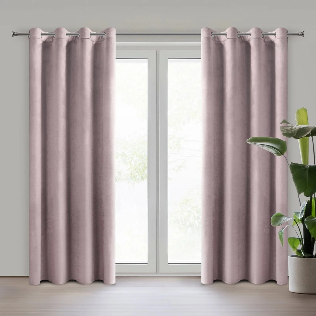 ZATEMŇOVACÍ ZÁVĚS NA KROUŽCÍCH ROSA 140X250 CM PUDROVÁ