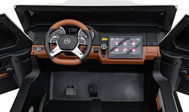Elektrické autíčko Mercedes Benz MAYBACH G650 STRONG bílé