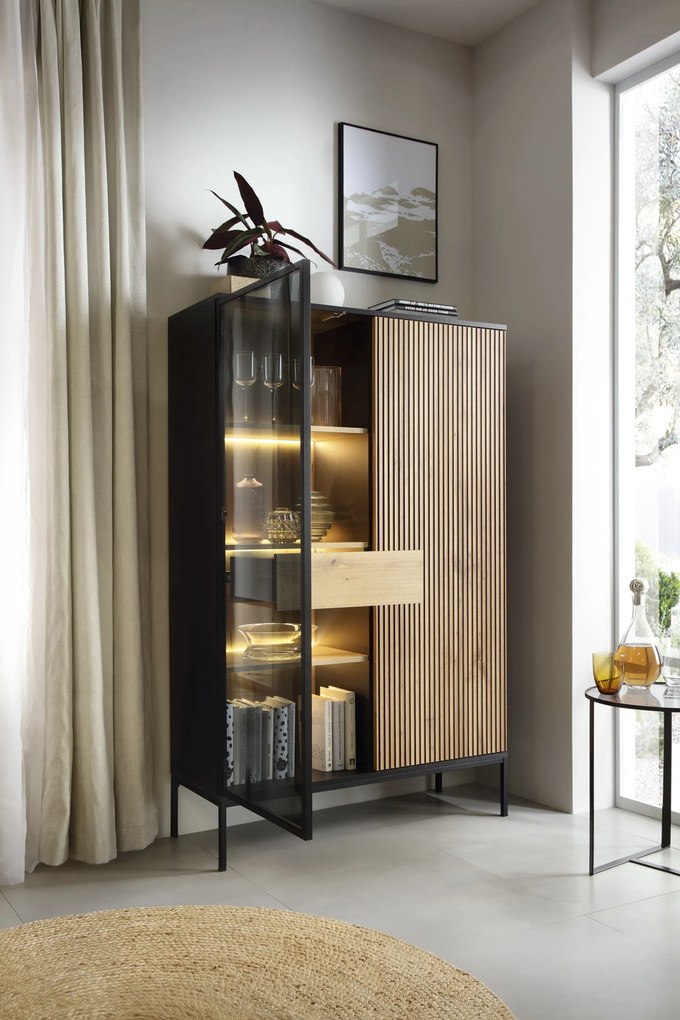 Vitrína Sento s LED osvětlením 104 cm dub wotan/černá