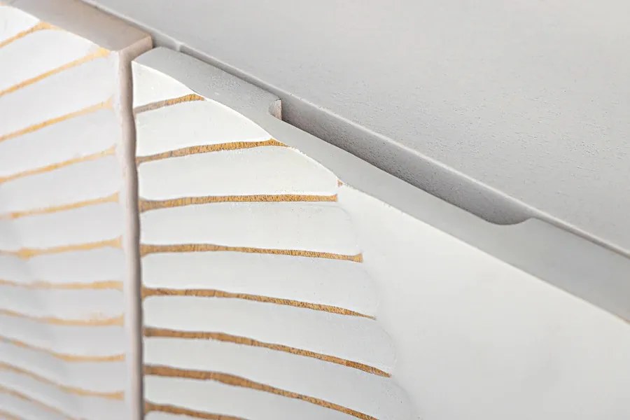 Designová komoda Venetia 177 cm bílé mango