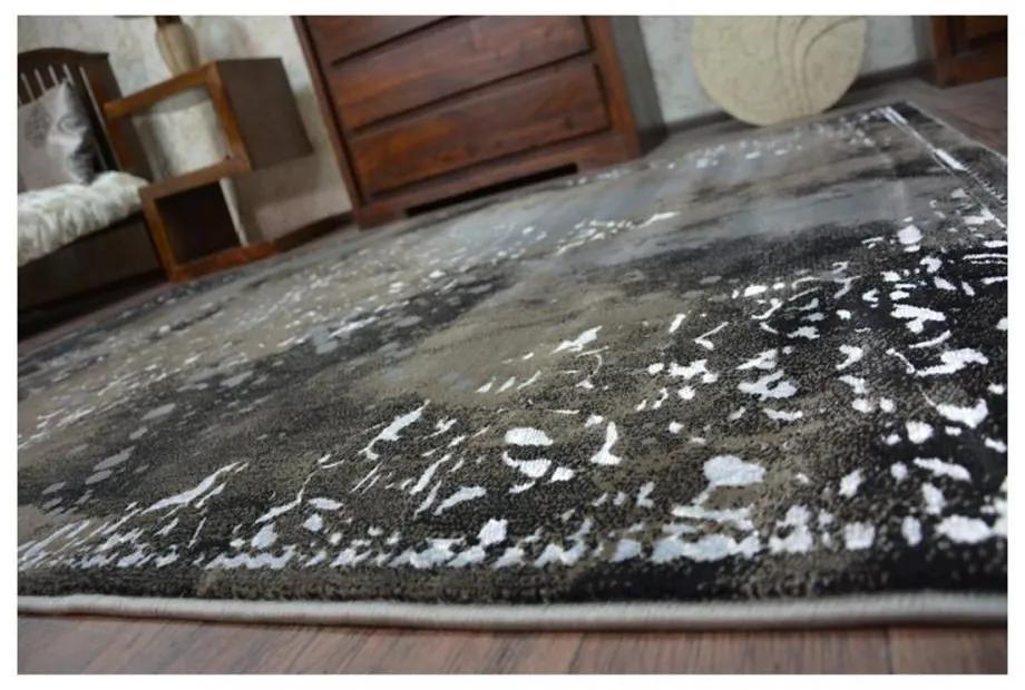 Kusový koberec Cecil hnědý 240x330cm