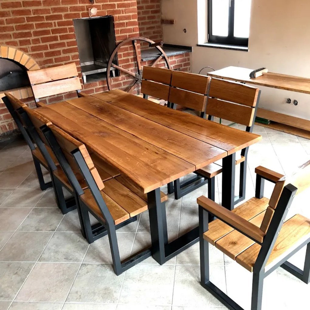 KULHÁNEK Zahradní sestava s kovovými nohami - stůl, 2x křeslo, 6x židle Odstín nátěru: individuální, Odstín podnože: černá - RAL 9005