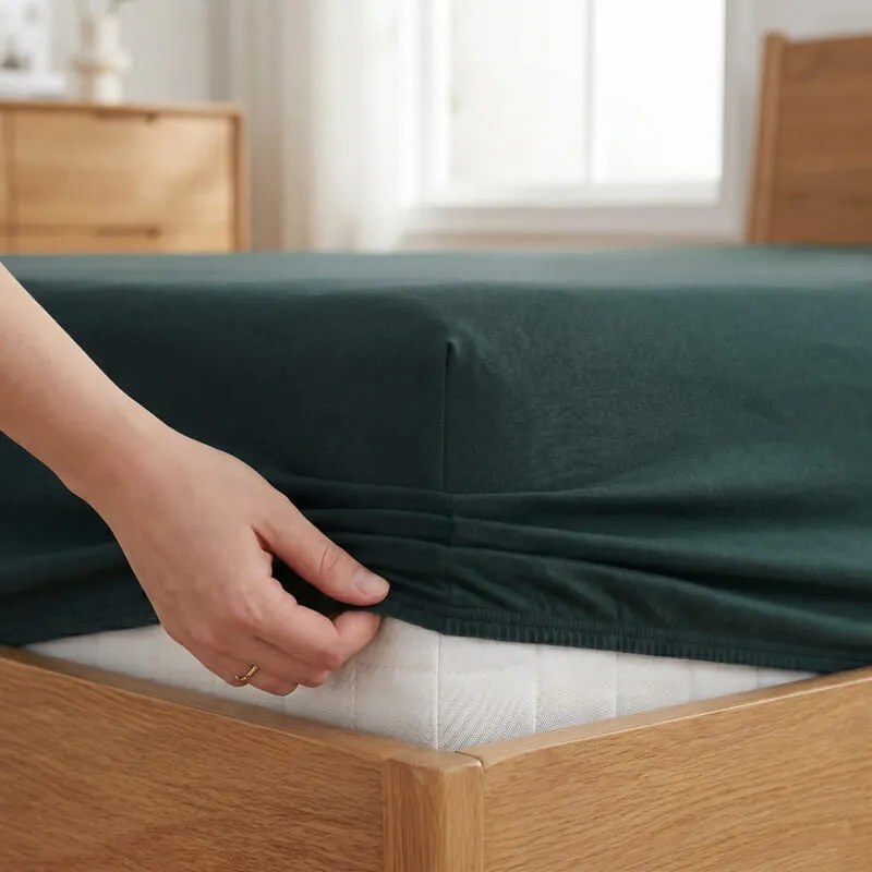 SCANquilt napínací prostěradlo JERSEY ELASTIC LYCRA tmavě zelená výška matrace do 30 cm 90 x 200 cm