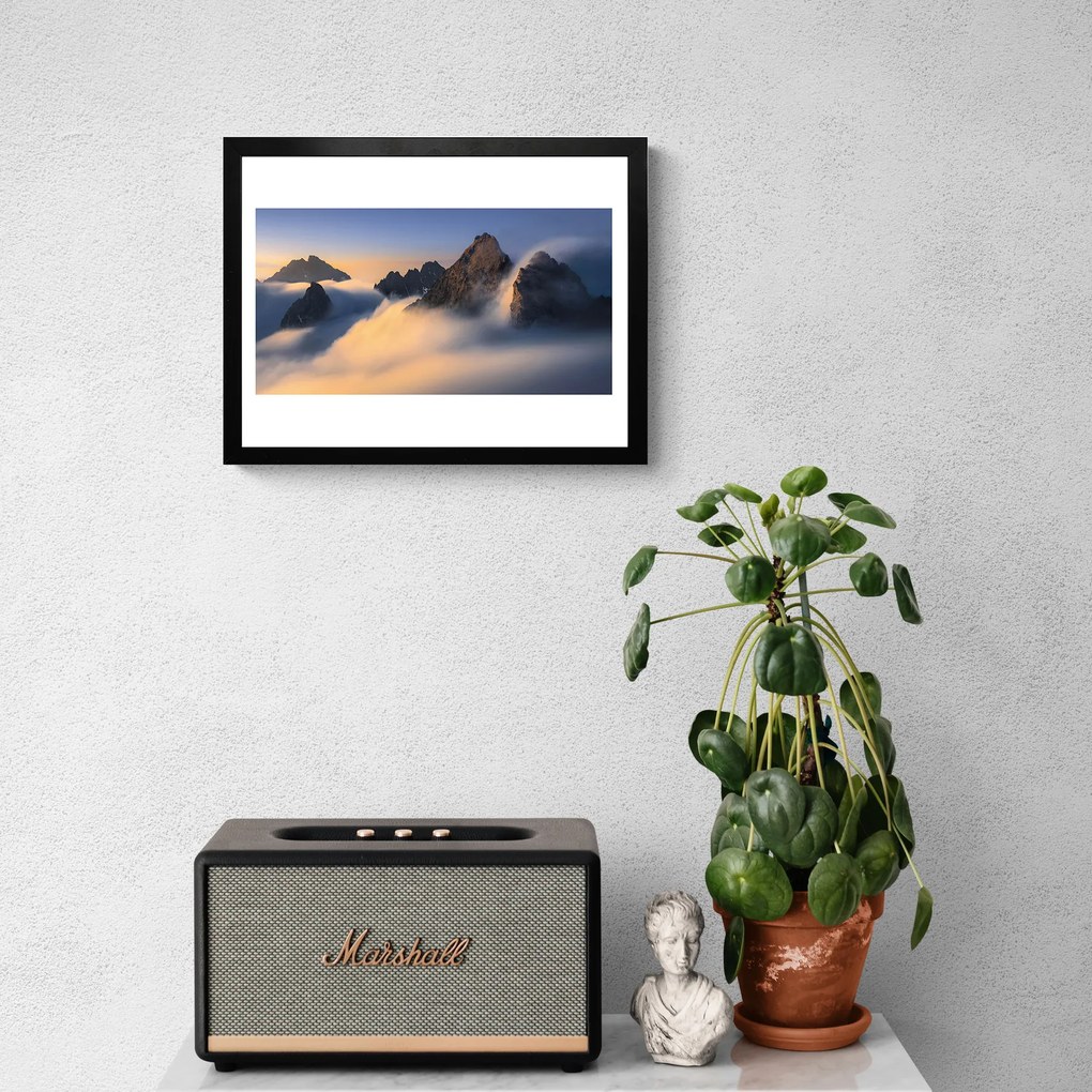 Filip Hrebenda | Downslope Wind Rám: Dubový, Velikost: 40 x 60 cm