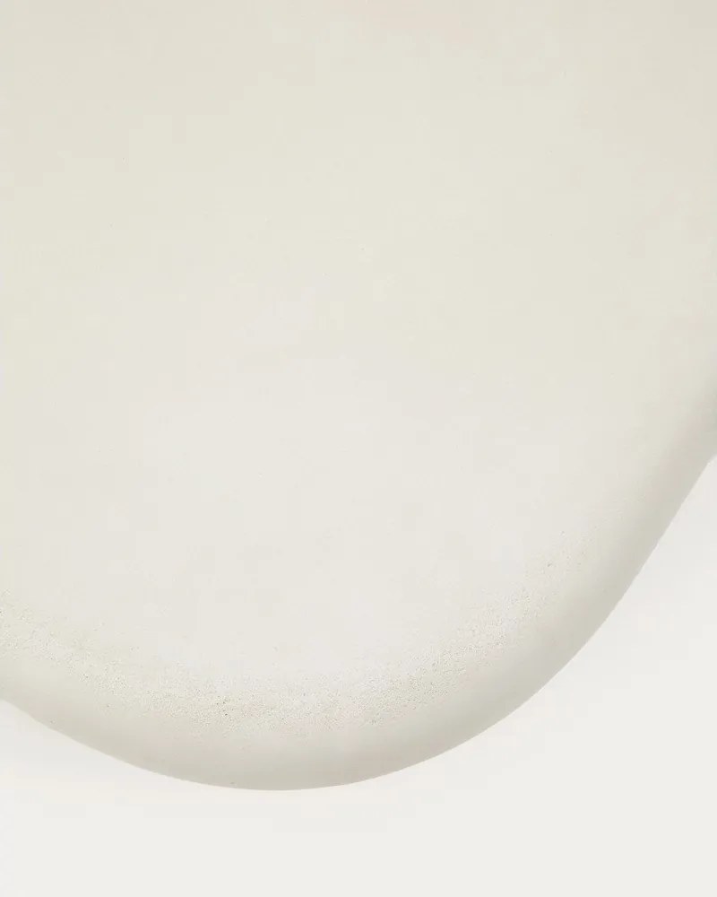Zahradní konferenční stolek s betonovou deskou 70x140 cm Labra – Kave Home