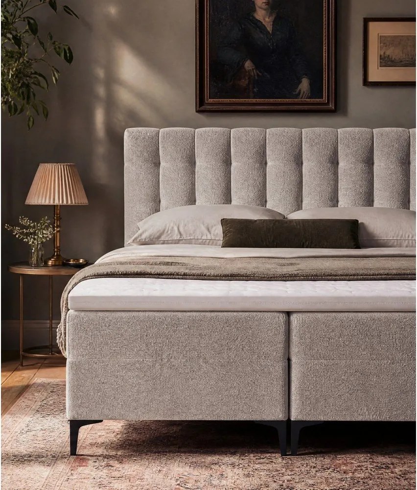 Taupe boxspring postel s úložným prostorem 180x200 cm Puhala – Makamii