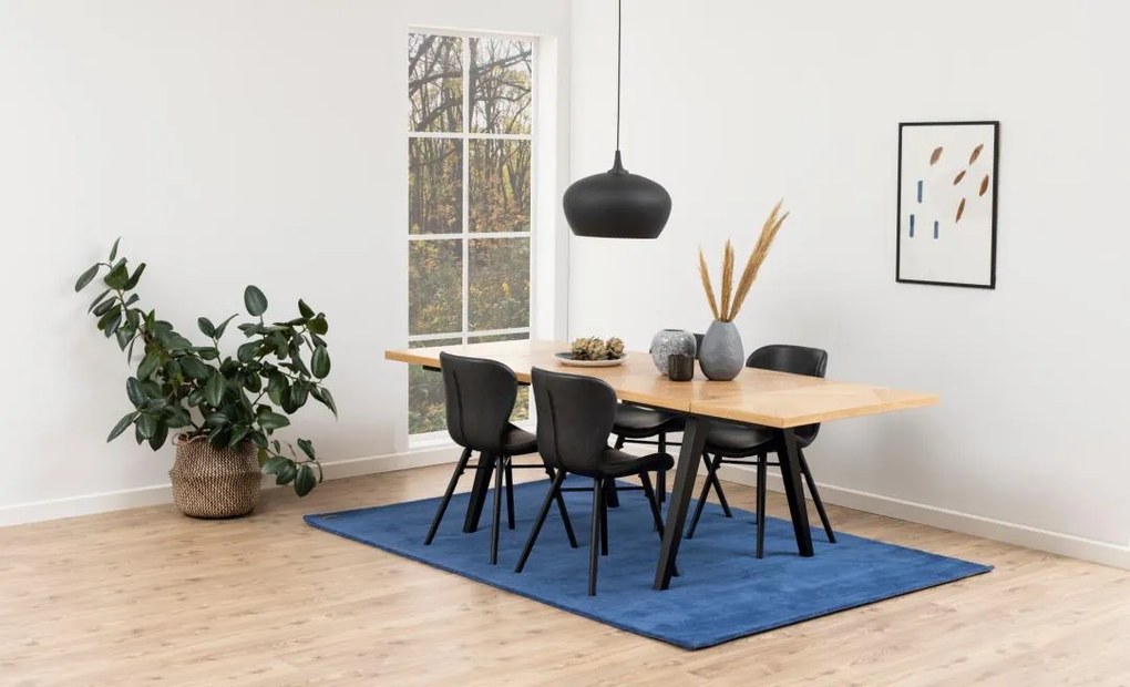 ACTONA GROUP Jídelní židle BATILDA černá PU retro matná H000019369