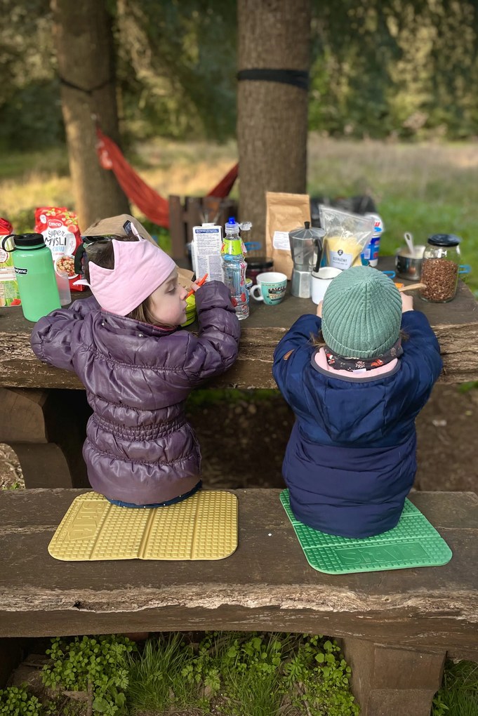 VYLEN Skládací podsedák SIT-IT Barva: 10 Žlutá