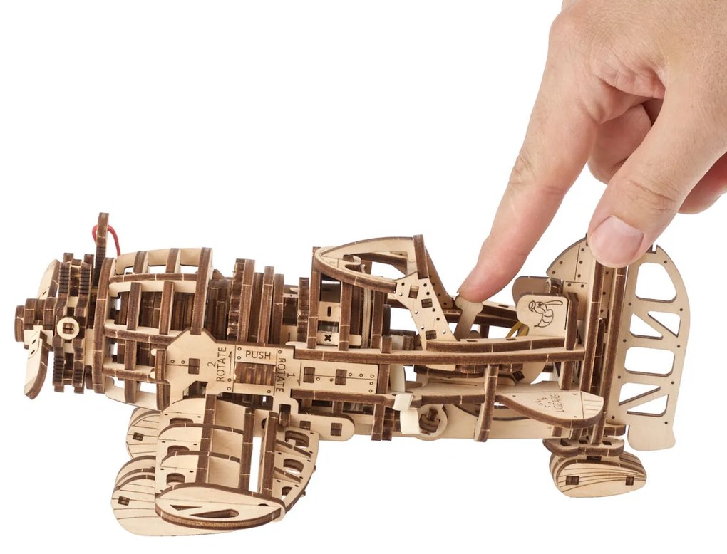 Ugears 3D dřevěné mechanické puzzle Letadlo Mad Hornet
