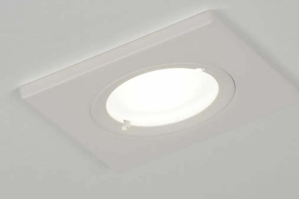 Zápustné LED svítidlo z bíle lakovaného hliníku