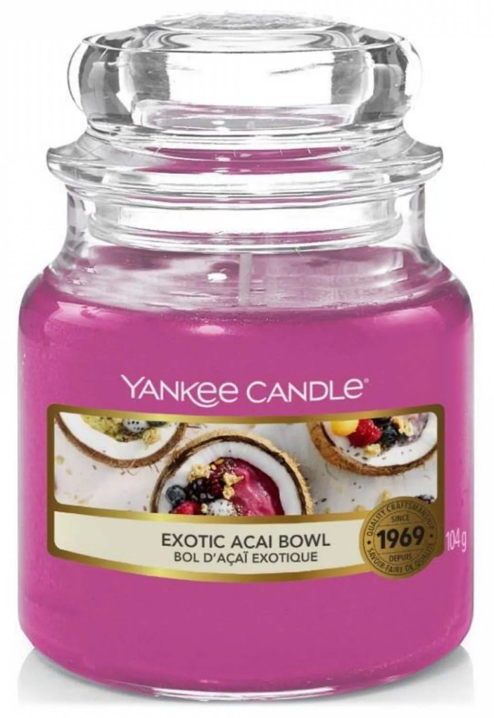 Yankee Candle Svíčka Yankee Candle 104g - Exotic Acai Bowl, fialová barva, sklo, vosk