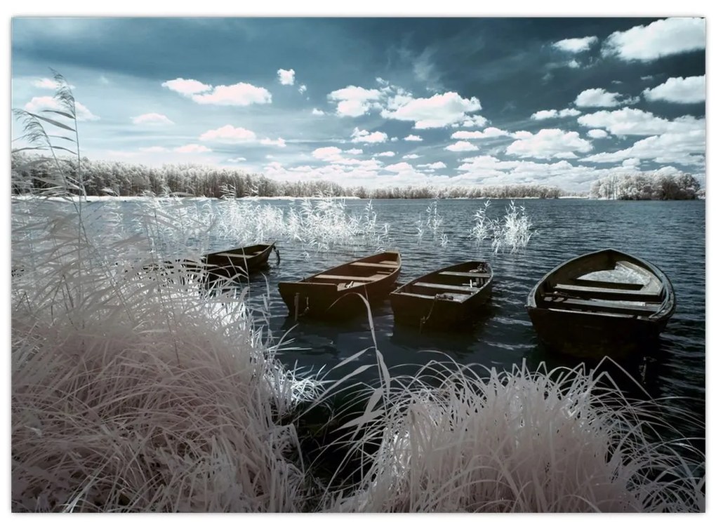 Obraz - Dřevěné loďky na jezeru (70x50 cm)