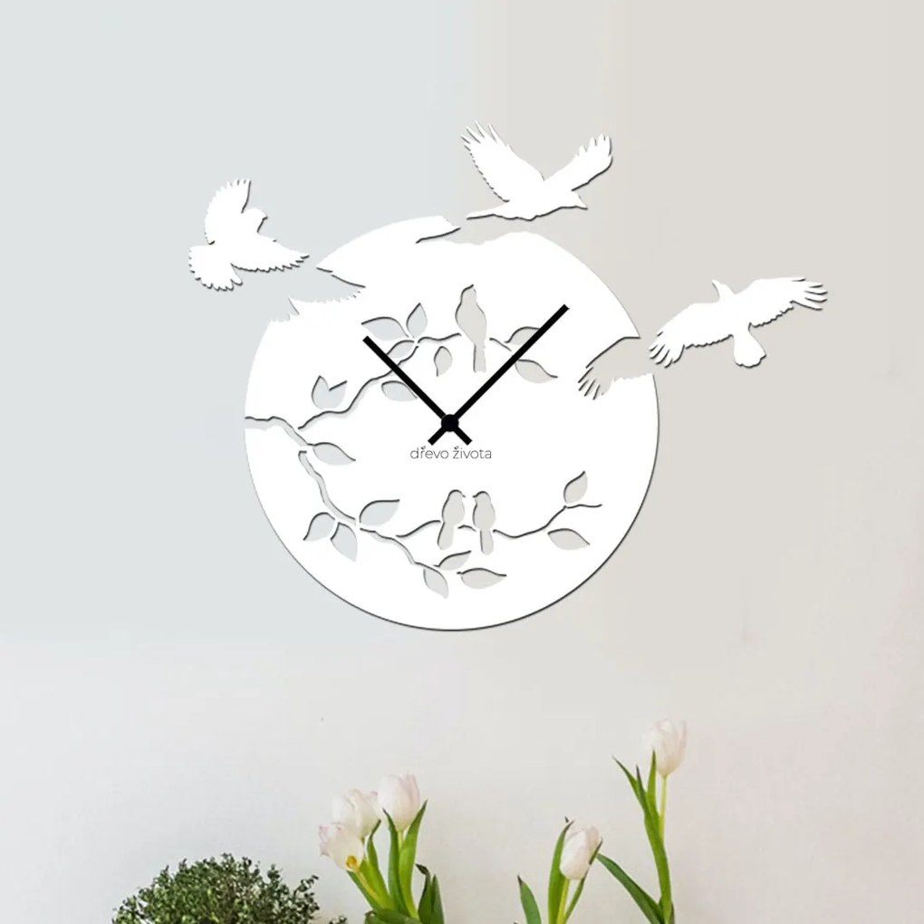 dřevo života Nástěnné hodiny PTÁCI Zvolte barvu dekoru: Ořech, Zvolte velikost hodin (cm): 40x40, Barva ručiček: Zlaté