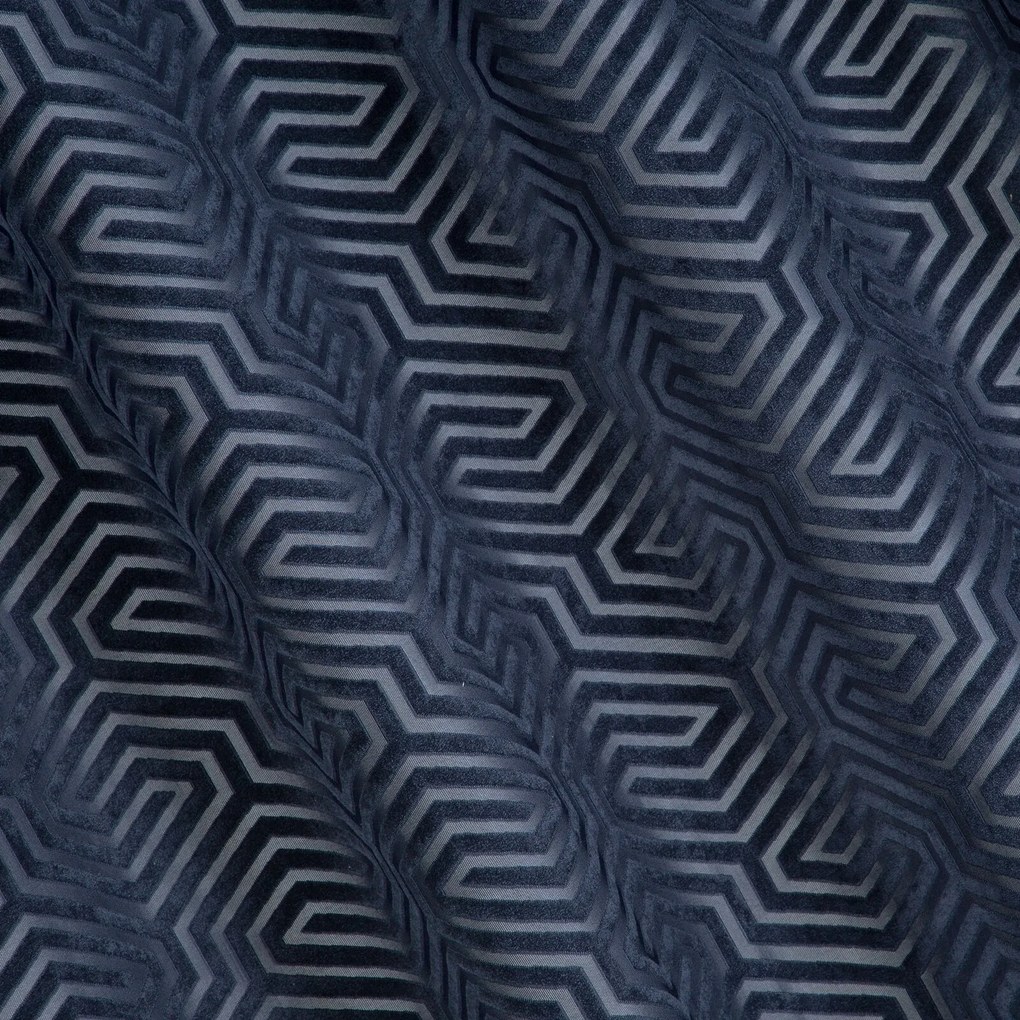 ZÁVĚS NA KROUŽCÍCH PIERRE CARDIN INGA 140X250 CM TMAVĚMODRÁ