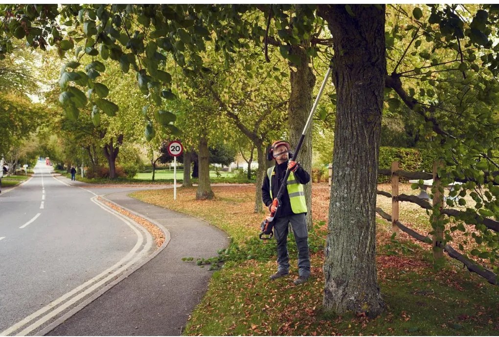 Aku vyvětvovací pila 530iPT5 Husqvarna (bez baterie a nabíječky)