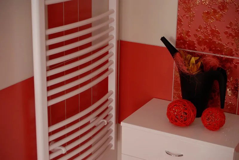 Thermal Trend KDO-E 600 x 960 elektrický topný žebřík oblý, 400W KDO-E 600/960