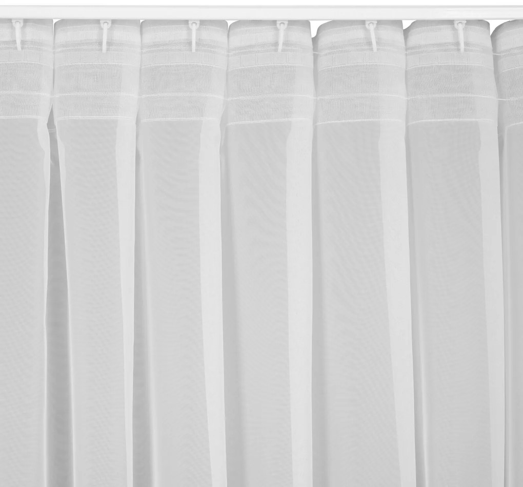 ZÁCLONA NA PÁSCE SIMONE 400X300 CM BÍLÁ