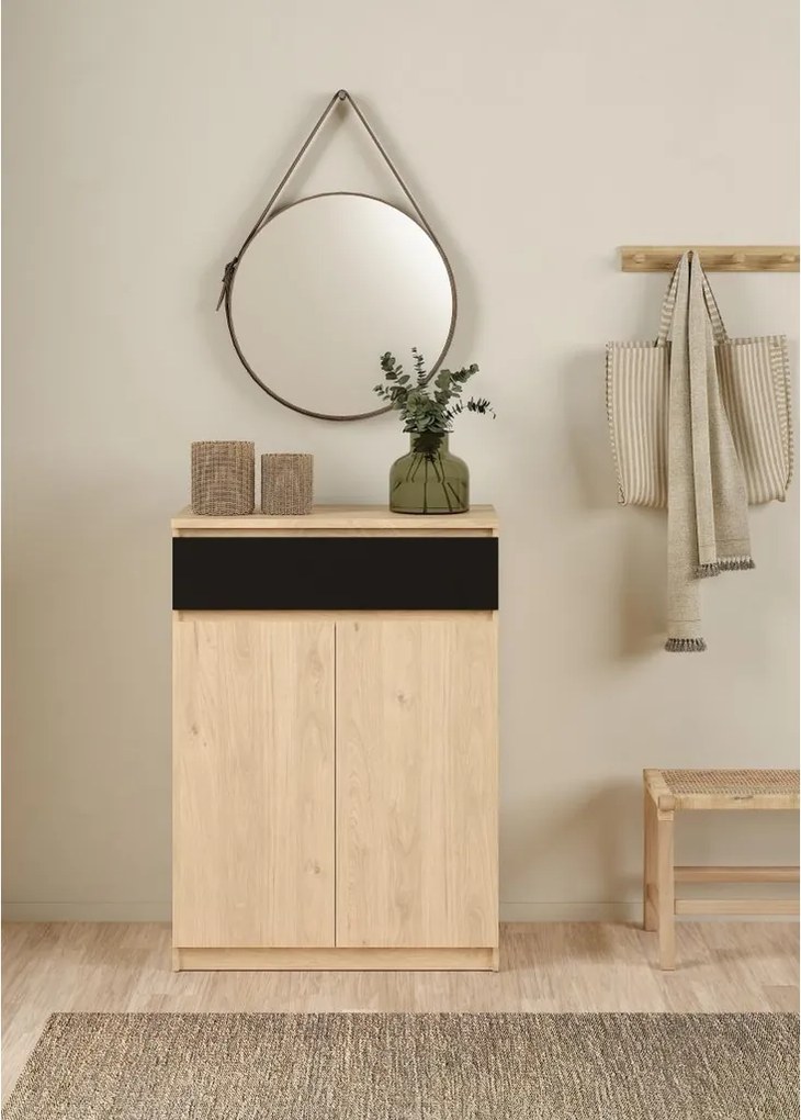 Botník Simplicity II nízký, hikora jackson / černý mat