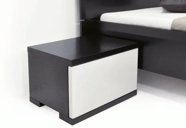GWdesign noční stolek z masivu Claudia Barva: B1, Materiál: Buk, Provedení: B1
