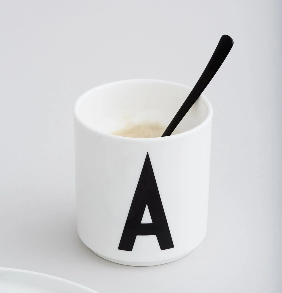 DESIGN LETTERS Porcelánový hrneček/dózička Letters 300 ml K, černá barva, bílá barva, porcelán