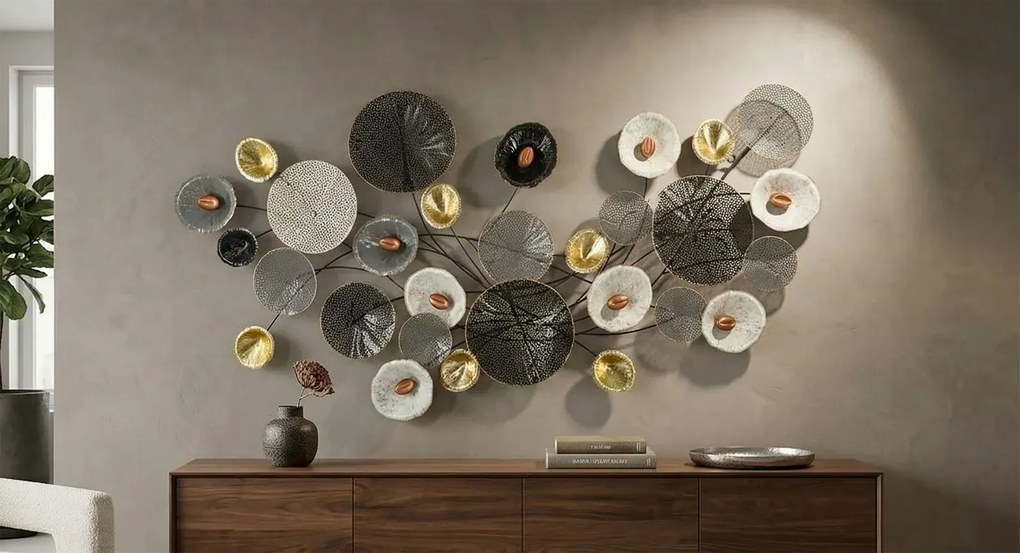 Kovová nástěnná dekorace Grid 135x69 cm vícebarevná/zlatá