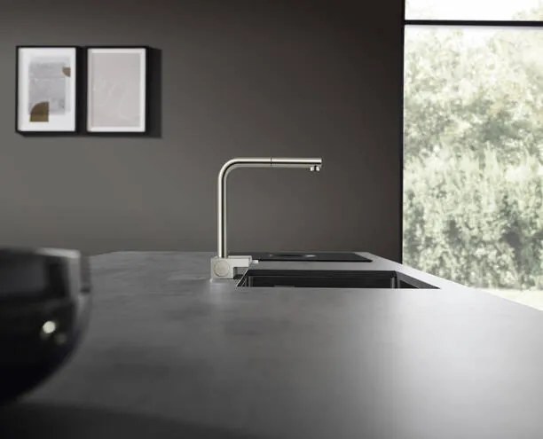 Hansgrohe Aquno Select M81, páková kuchyňská baterie 250, vytahovatelný výtok, 2jet, vzhled nerezu, HAN-73836800