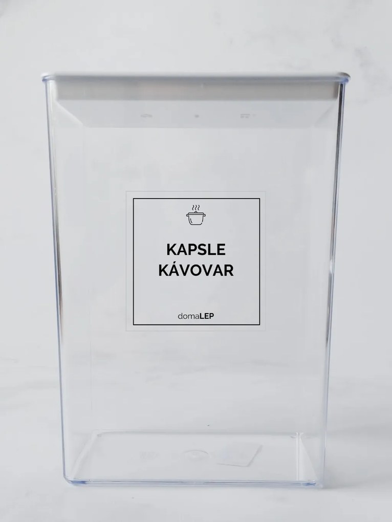 KAPSLE KÁVOVAR – průhledná samolepka na dózu, tučné písmo, 5 × 5 cm | DomaLEP