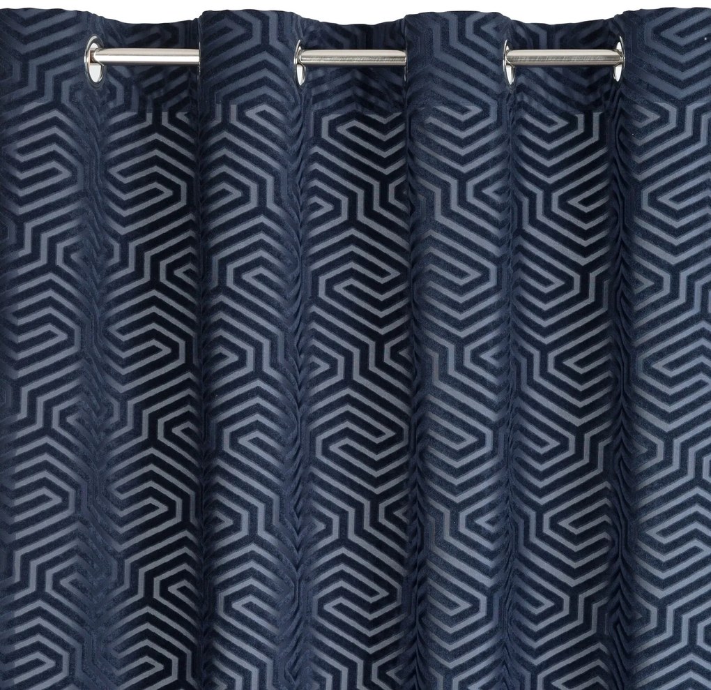 ZÁVĚS NA KROUŽCÍCH PIERRE CARDIN INGA 140X250 CM TMAVĚMODRÁ