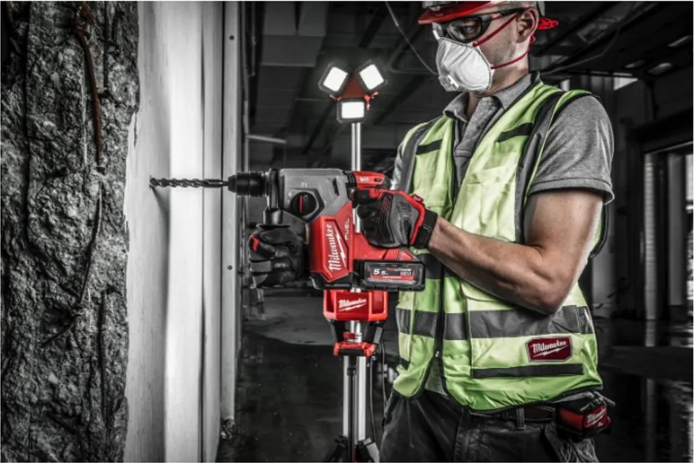 Aku kombinované kladivo Milwaukee M18 FHX-0X