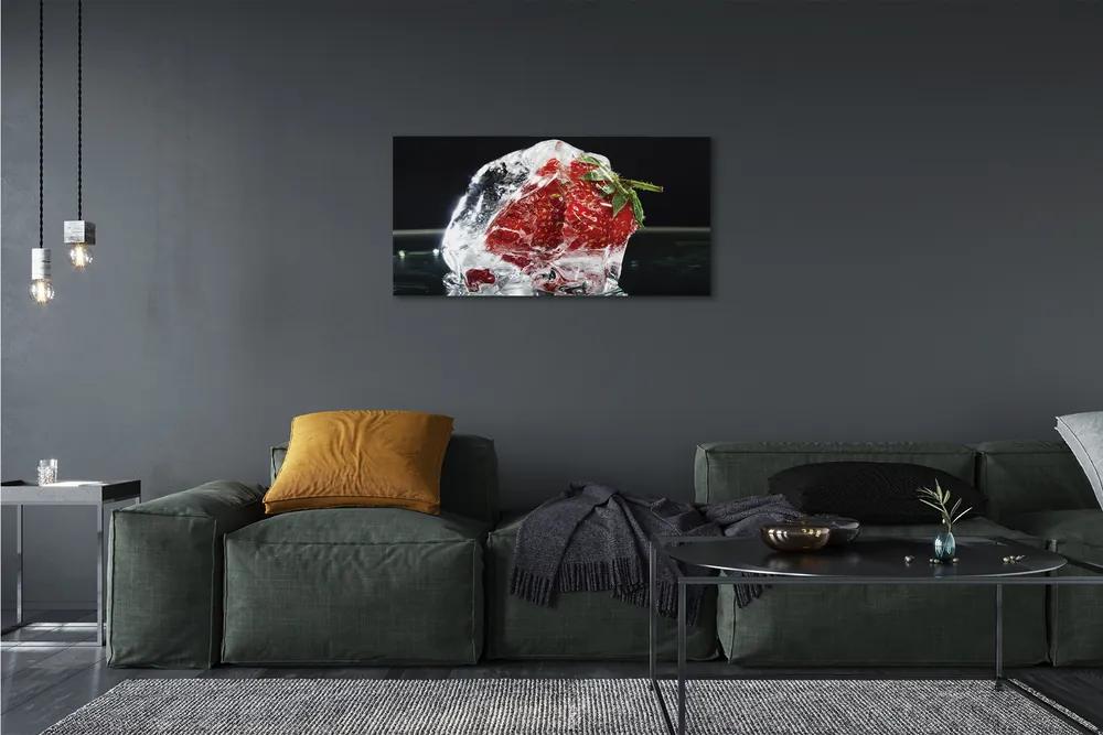 Obrazy na plátně Jahody v ledu kostka 140x70 cm