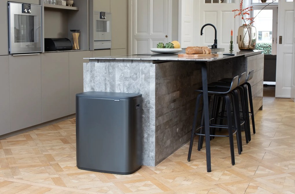 Brabantia BO Touch Bin 60L tmavě šedá