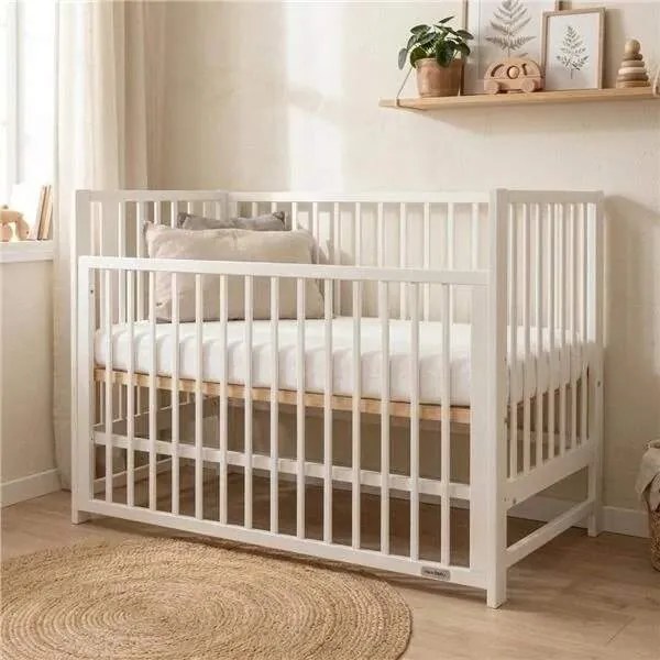 Dětská postýlka New Baby BASIC se stahovací bočnicí bílá