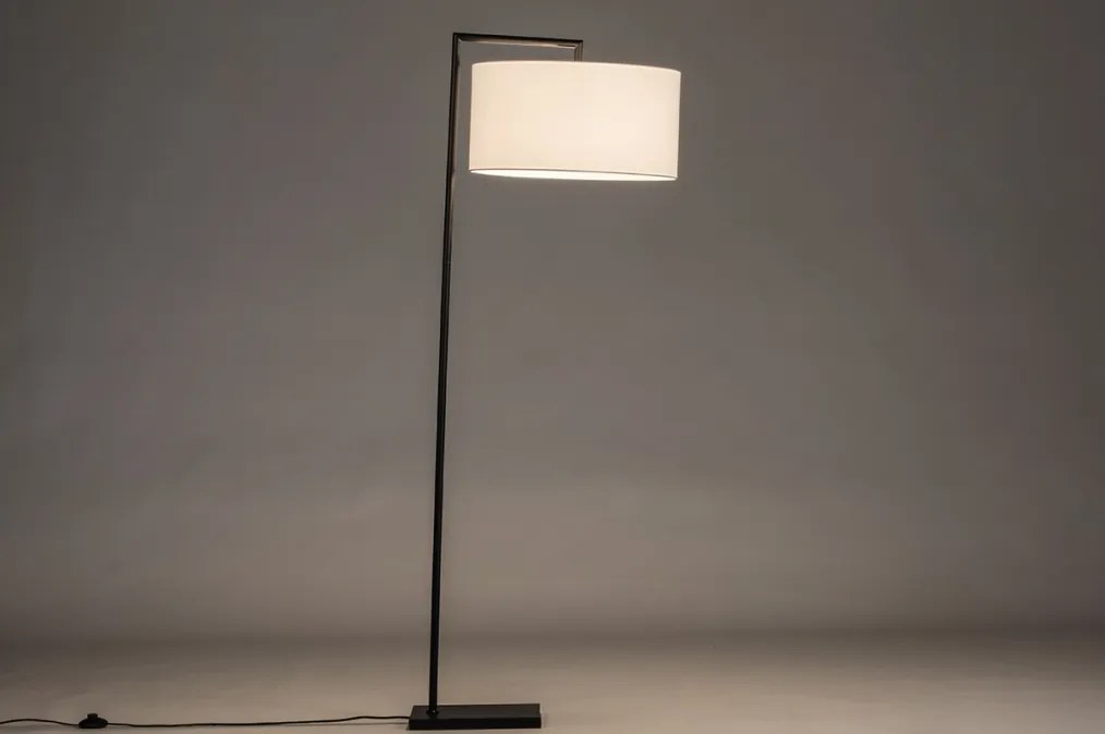 Stojací designová lampa Pallas White