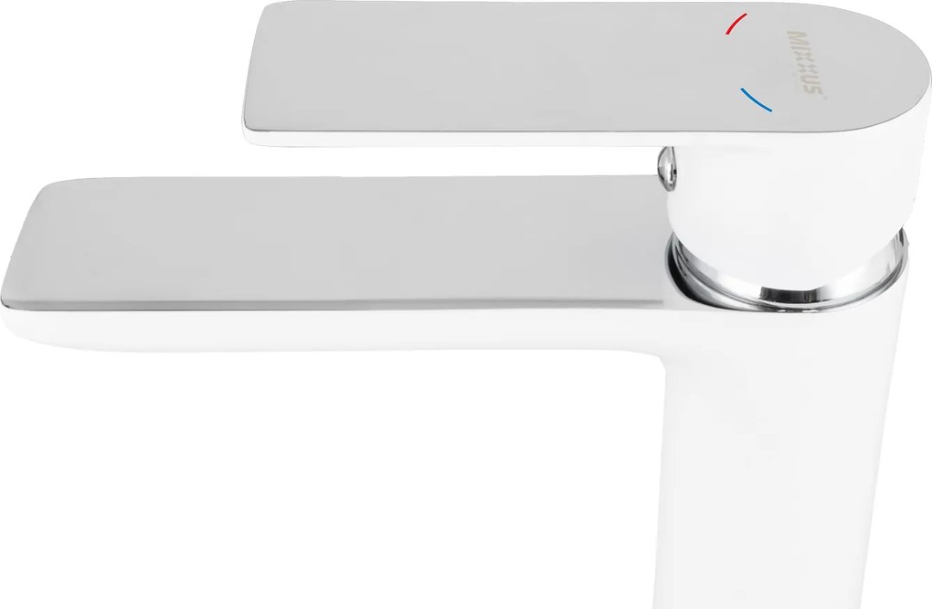 ALEX 001 WHITE-CHROME