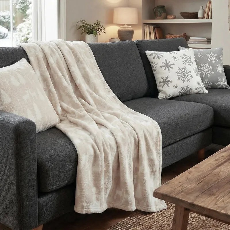 SCANquilt pléd WINTER stromy a sobi béžovobílá střední 150 x 200 cm