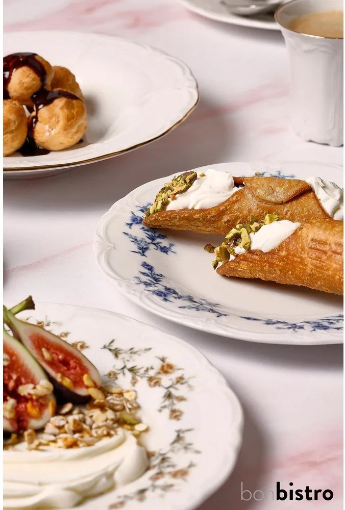 Bílý/modrý dezertní porcelánový talíř ø 16 cm Retro – BonBistro