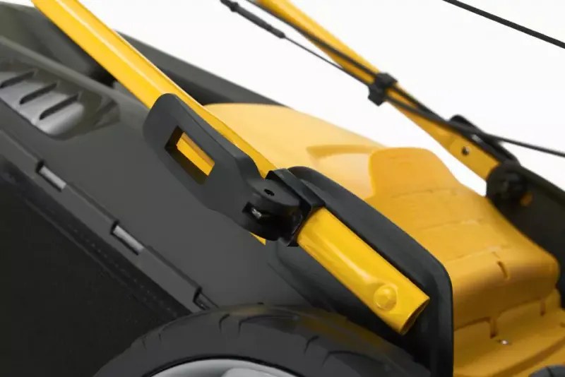 Benzínová sekačka na trávu Stiga Combi 53 SQ s pojezdem (motor Stiga ST 170 OHV)