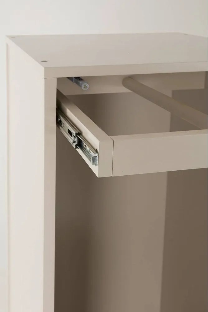 Béžová šatní skříň z MDF 50x210x55 cm Kipp – Jotex