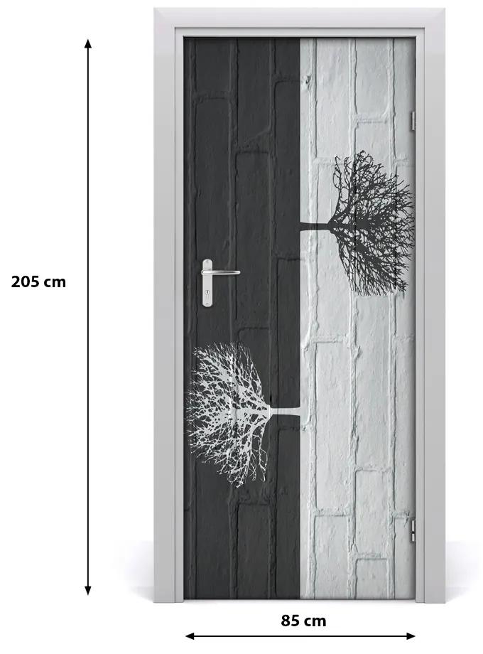 Samolepící fototapeta na dveře Stromy na zdi 85x205 cm
