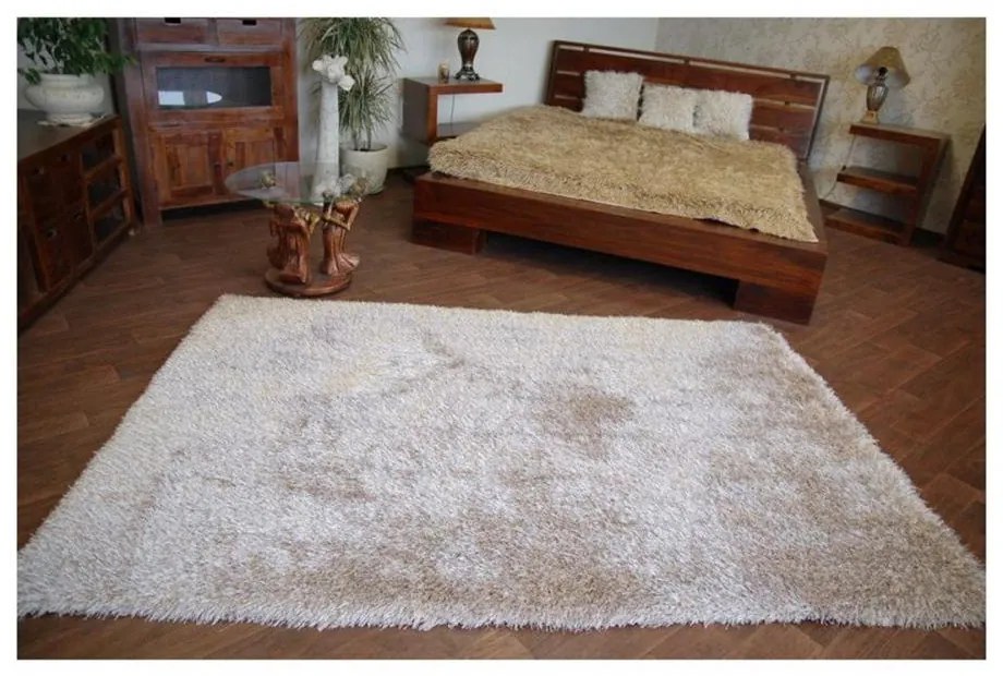 Luxusní kusový koberec Shaggy Love béžový 80x150cm