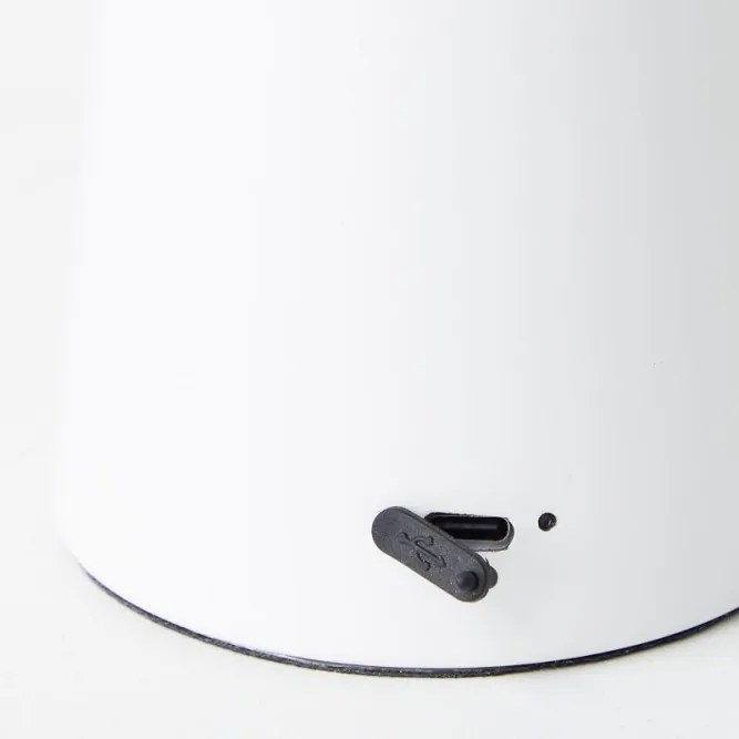 Brilliant G40895/75 Venkovní AKU stolní lampa MUFFIN matná bílá USB-C
