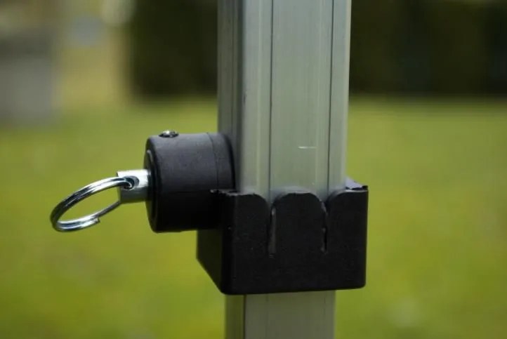 Nůžkový párty stan 3 × 6 m s bočními stěnami, černý