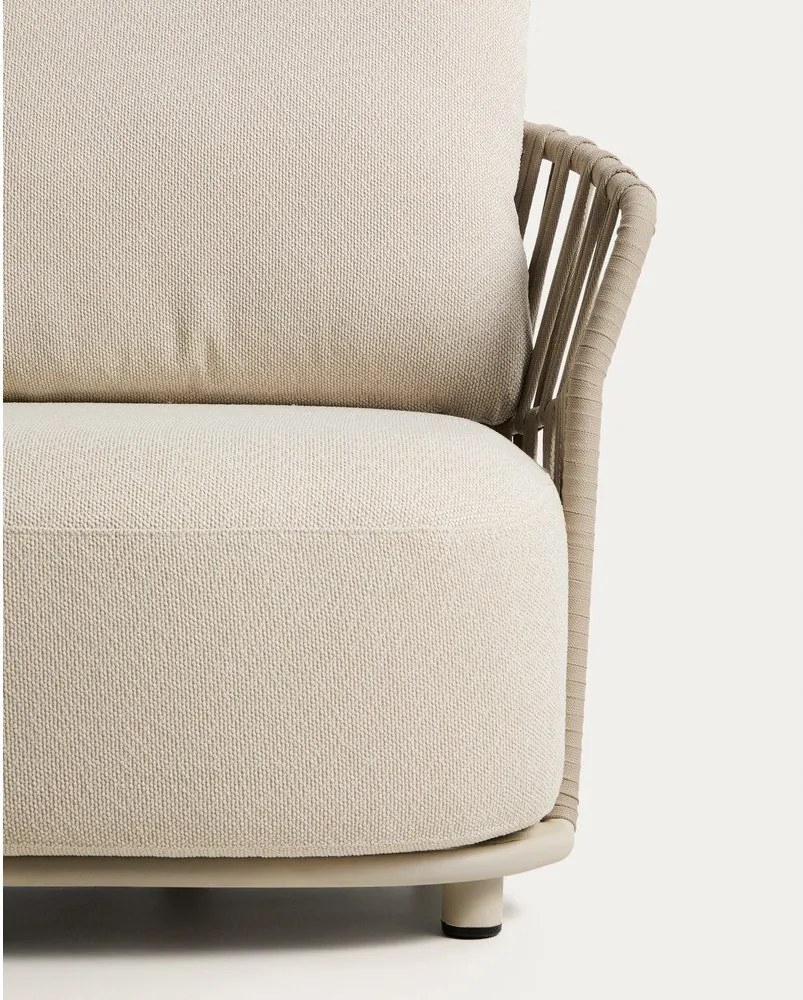 Krémové/taupe polstrované zahradní křeslo Osani – Kave Home