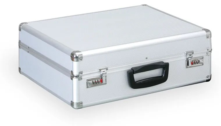 Kufr na nářadí s vnitřními deskami a číselným zámkem