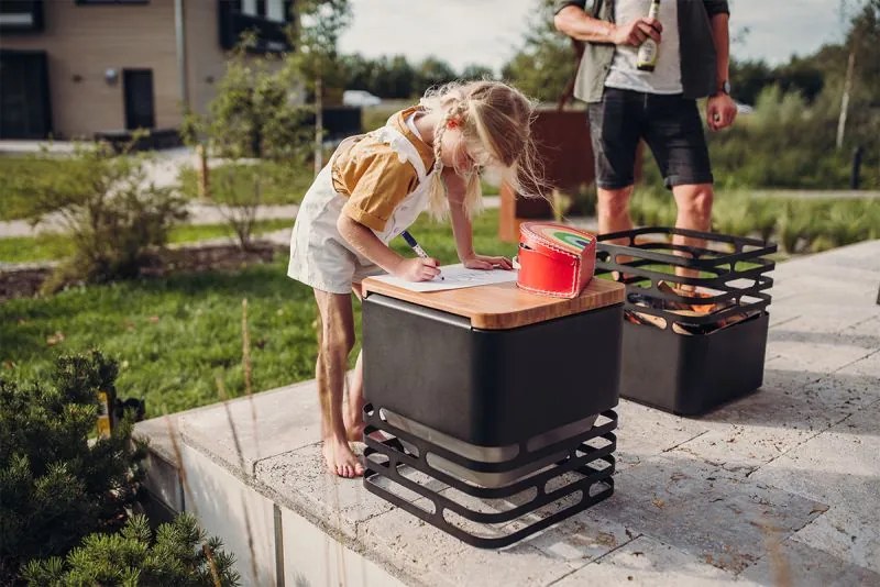 Höfats Stylové ohniště a gril CUBE na dřevo Varianta: FLIP set - černý
