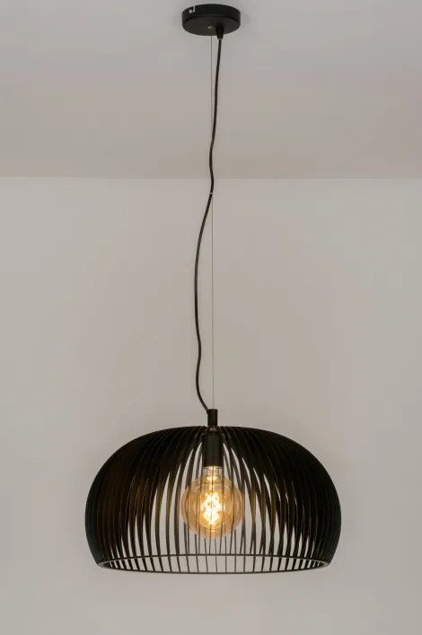 Závěsné designové svítidlo do obýváku Santora Nero Marco