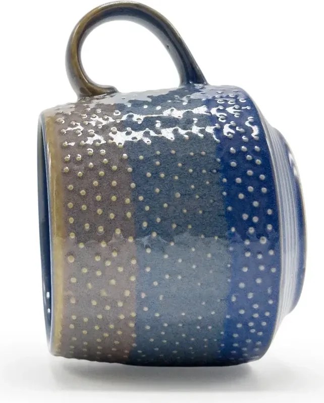 Keramický hrnek Marlo, 500 ml – reliéfní povrch a mořský design