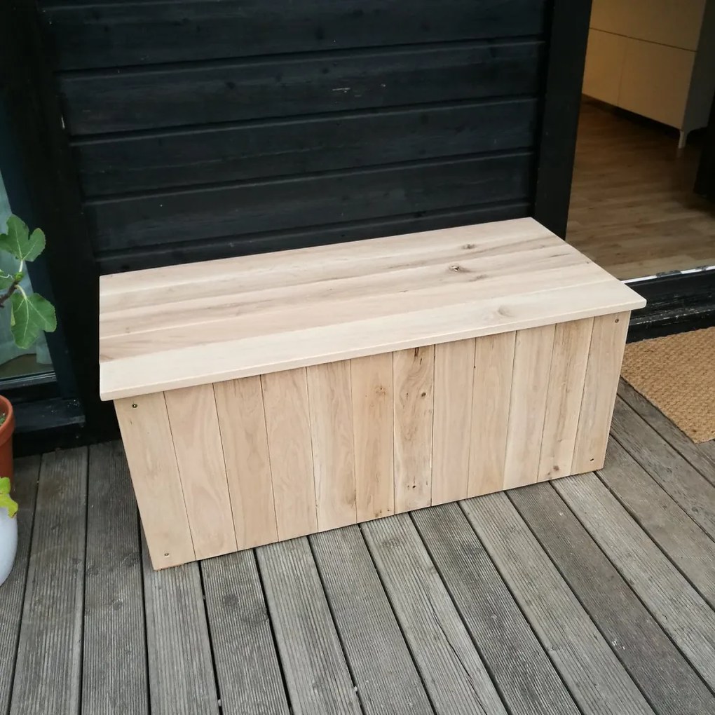 KULHÁNEK Box na polstry v klasickém provedení Délka: 100x50x47 cm, Odstín nátěru: individuální